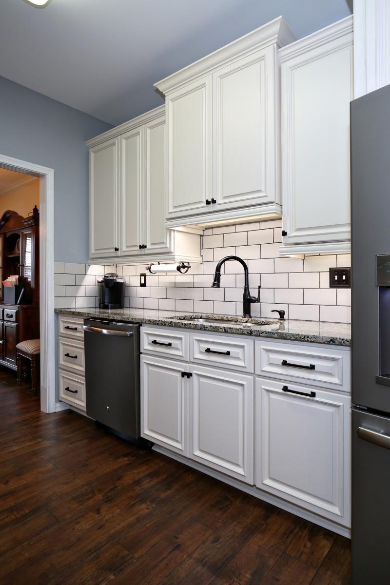 Maddox Canvas Kitchen Cabinets | RTA Cabinet Store